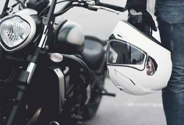 Motorcycle study reveals the importance of wearing a helmet | Boulton ...